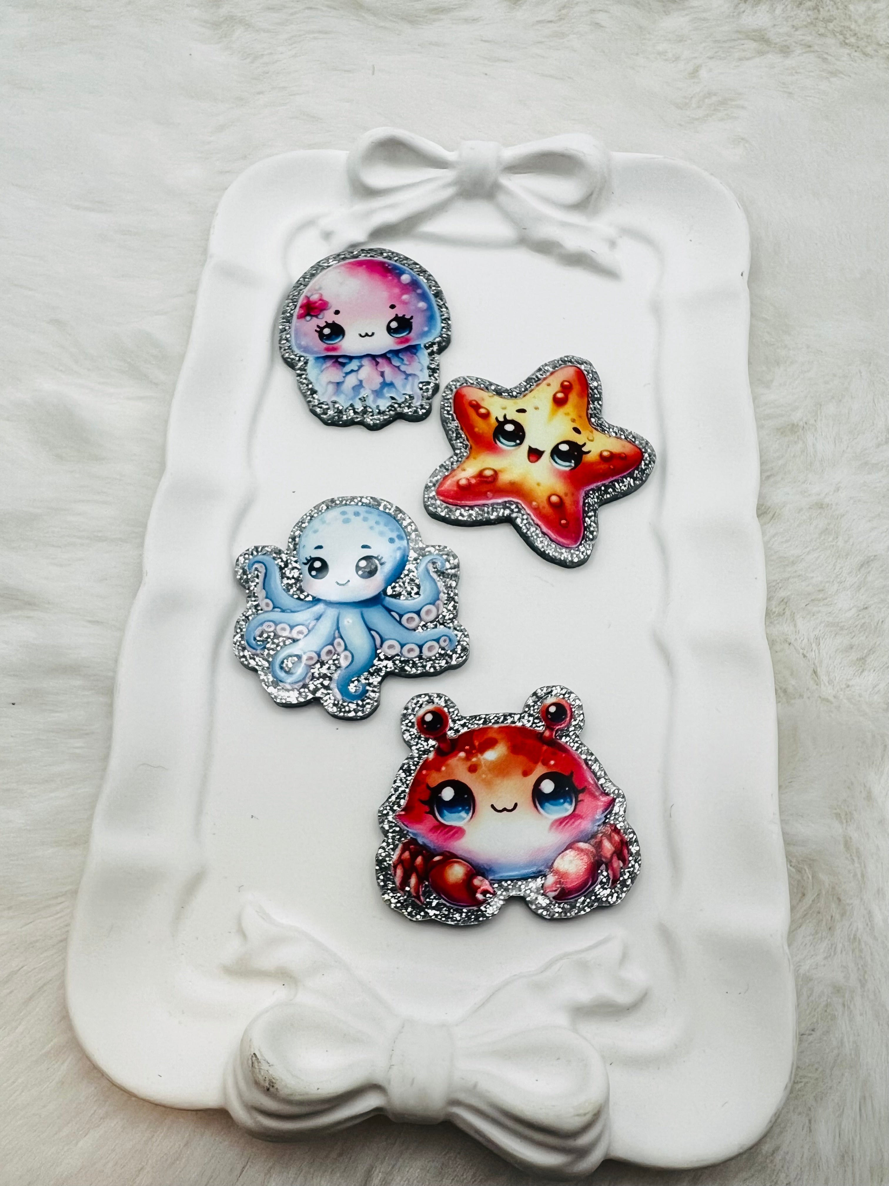 Acrylic flatbacks – Arellanos Creations