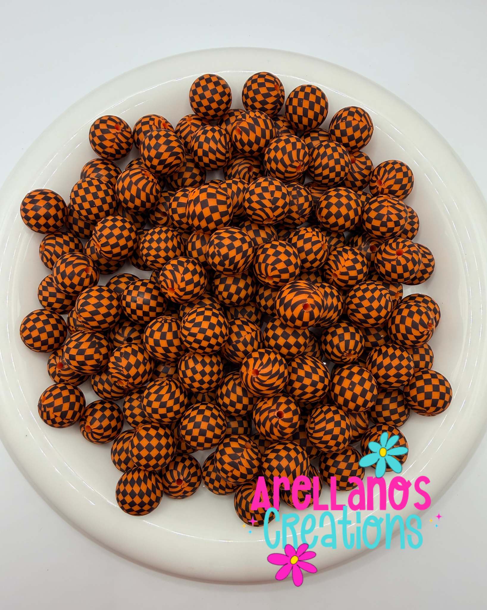 SP-196 15mm orange checkered silicone beads – Arellanos Creations