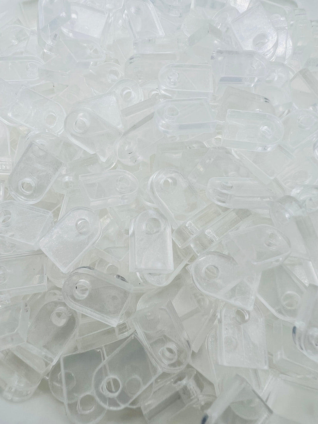 Acrylic flatbacks – Arellanos Creations